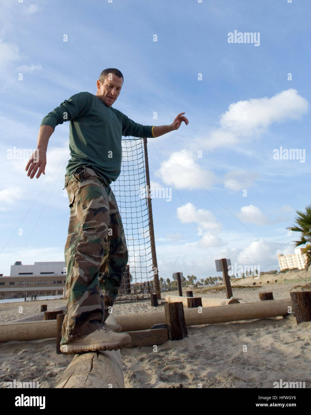 Basic underwater demolition seal buds hi-res stock photography and ...