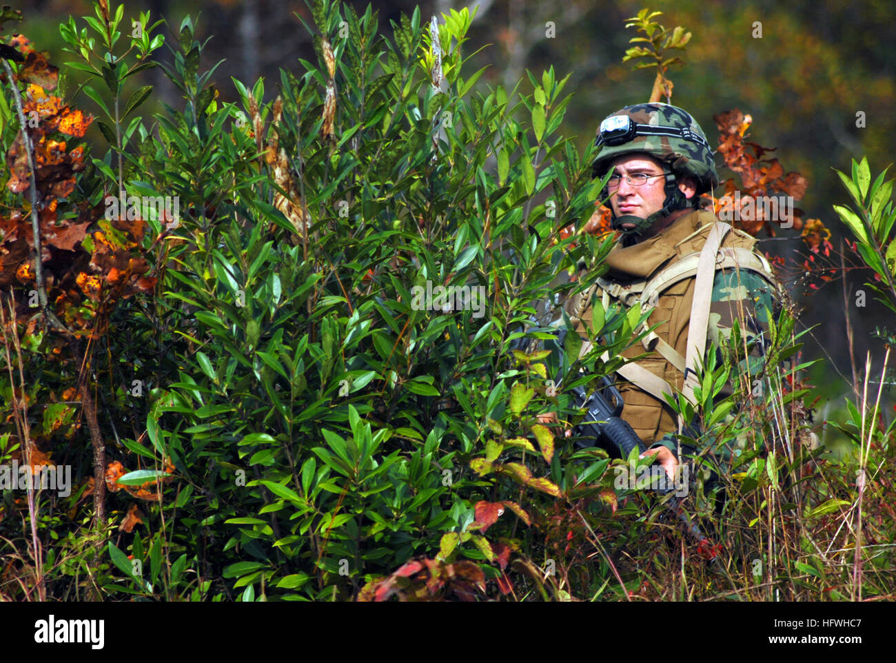 081114-N-7367K-013 CAMP SHELBY, Miss. (Nov. 14, 2008) Equipment ...