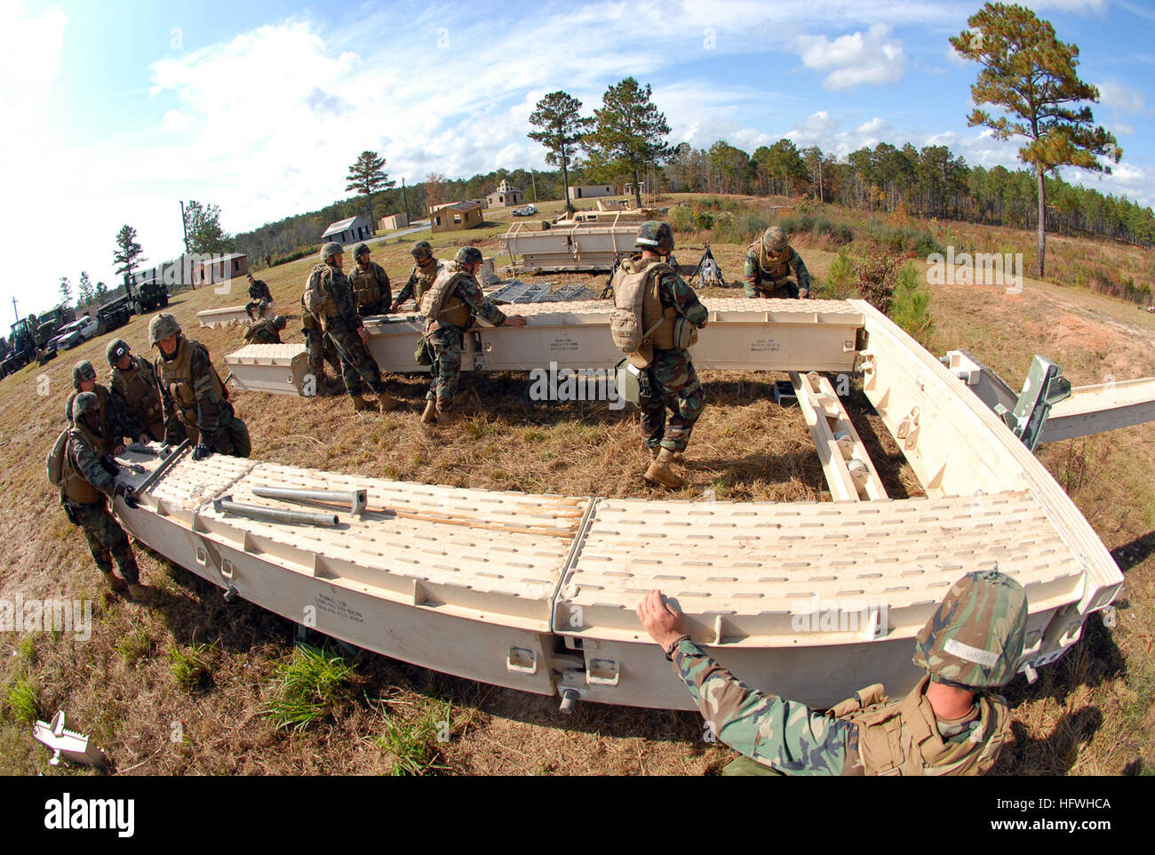 081114-N-7367K-028 CAMP SHELBY, Miss. (Nov. 14, 2008) Seabees assigned ...