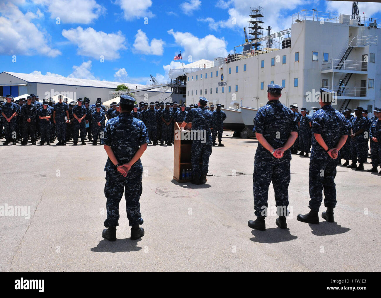 Guam shipyard hi-res stock photography and images - Alamy