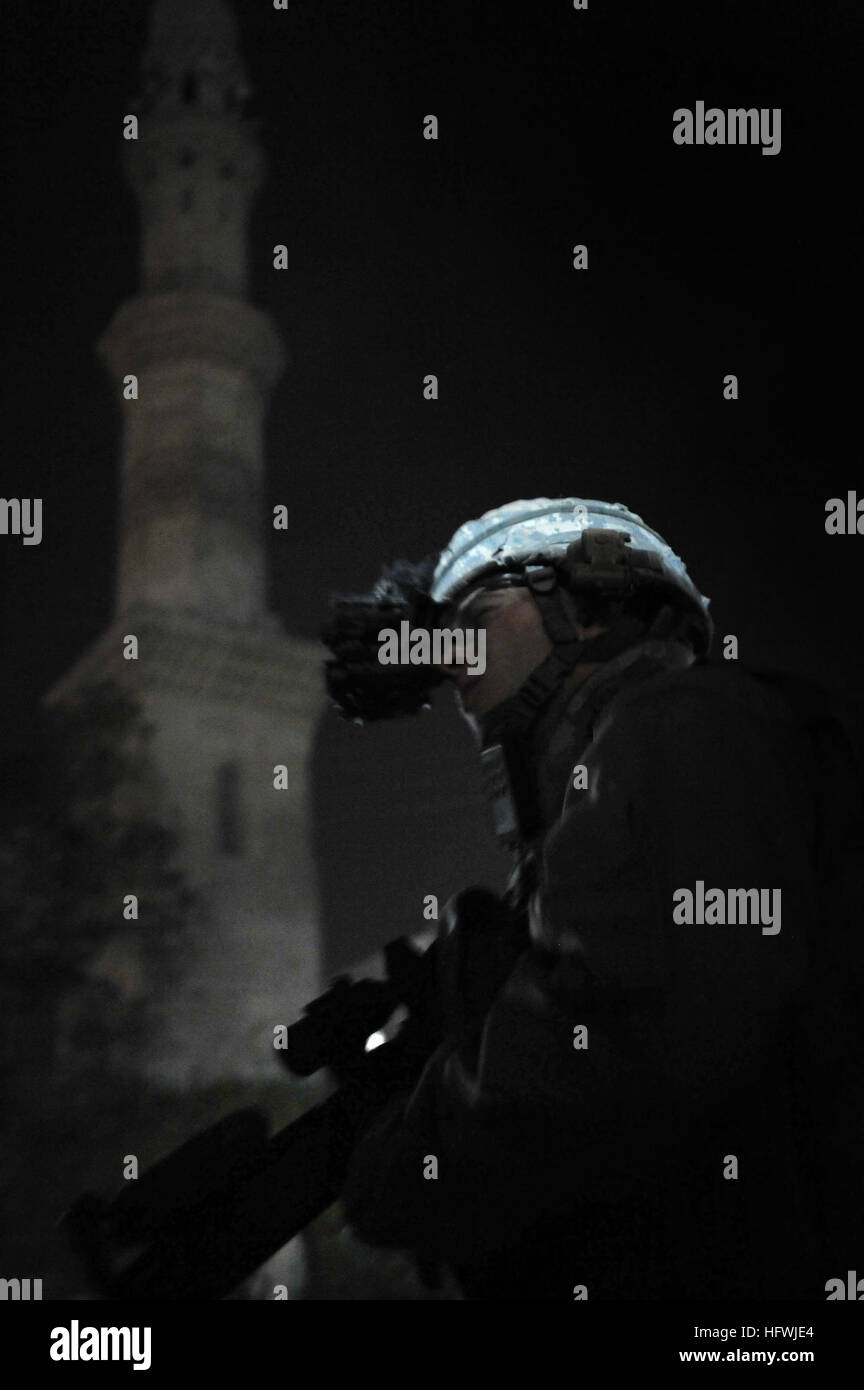Night vision in iraq hi-res stock photography and images - Alamy