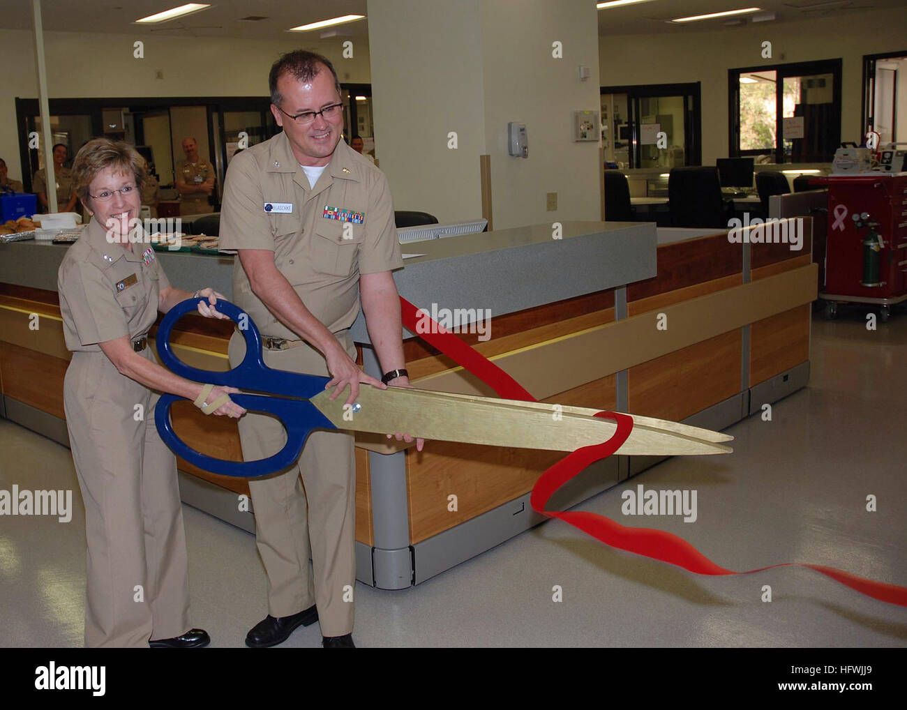 Female naval personnel hi-res stock photography and images - Alamy