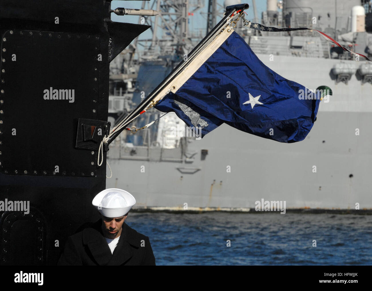 Uss jacksonville ssn 699 hi-res stock photography and images - Alamy