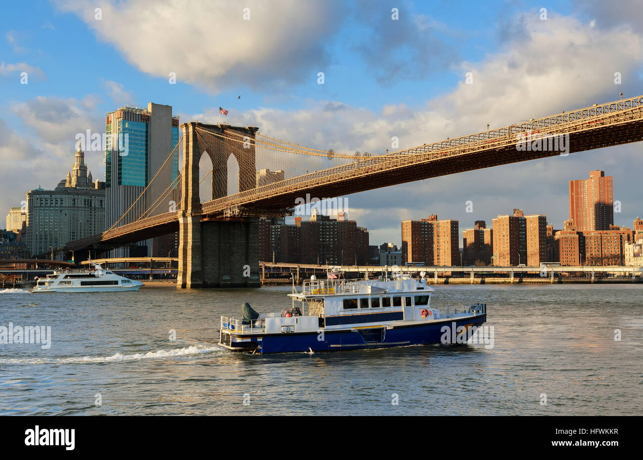 Manhattan new york city broadway brooklyn bridge brooklyn hi-res stock ...