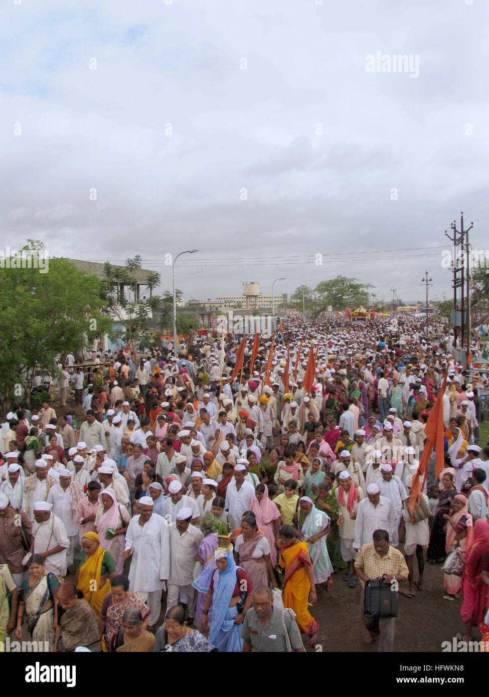 Warkaris or pilgrims, Pandharpur Yatra at Alandi, Maharashtra, India ...
