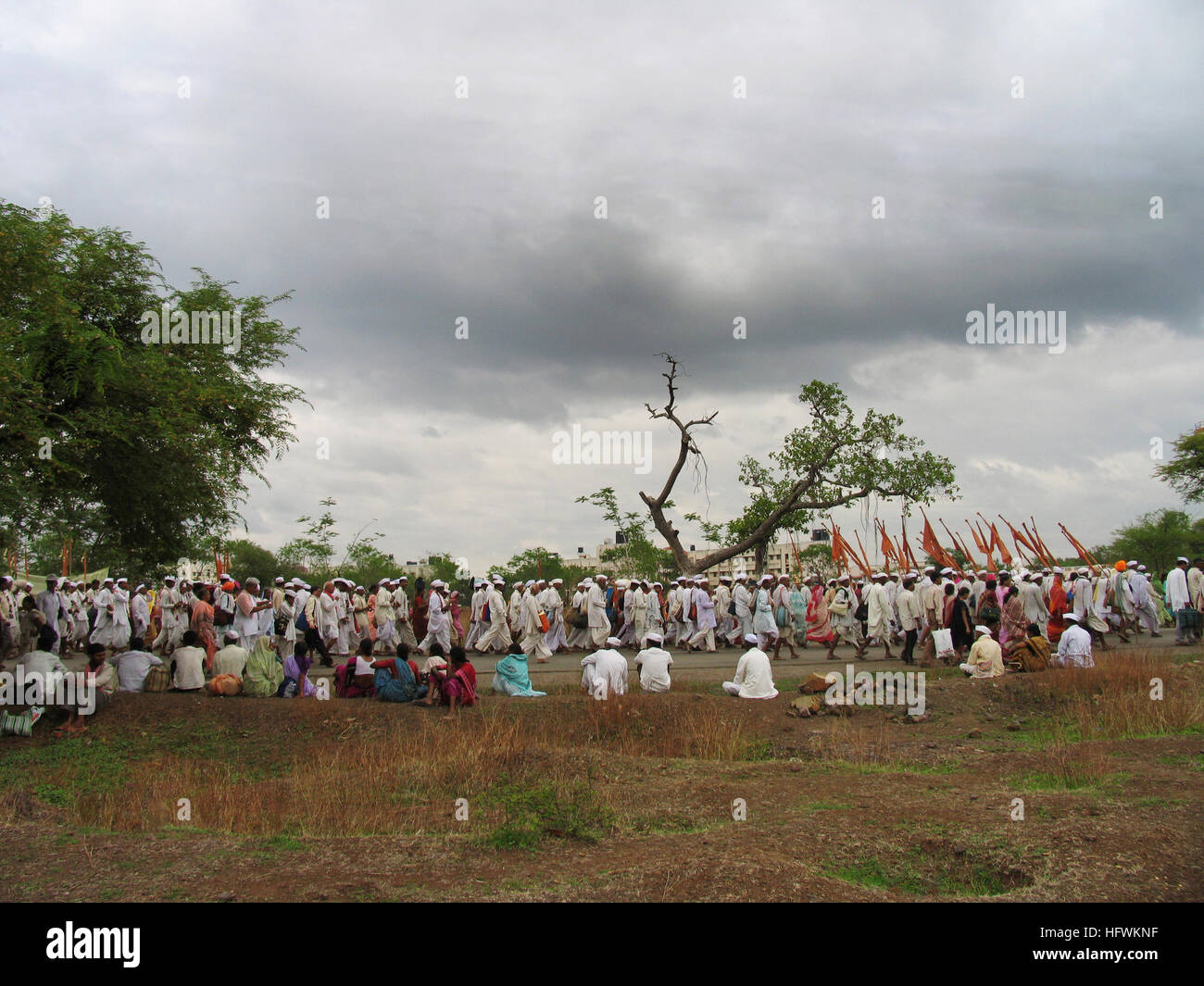 Warkaris or pilgrims, Pandharpur Yatra at Alandi, Maharashtra, India ...