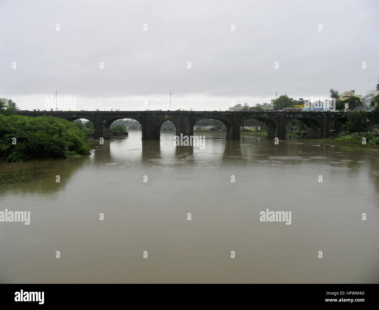 Bridge pune india hi-res stock photography and images - Alamy