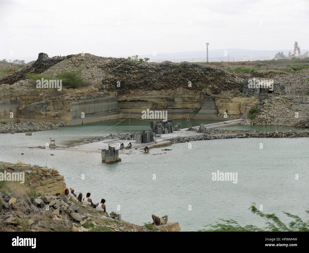 Limestone quarry excavator truck hi-res stock photography and images ...