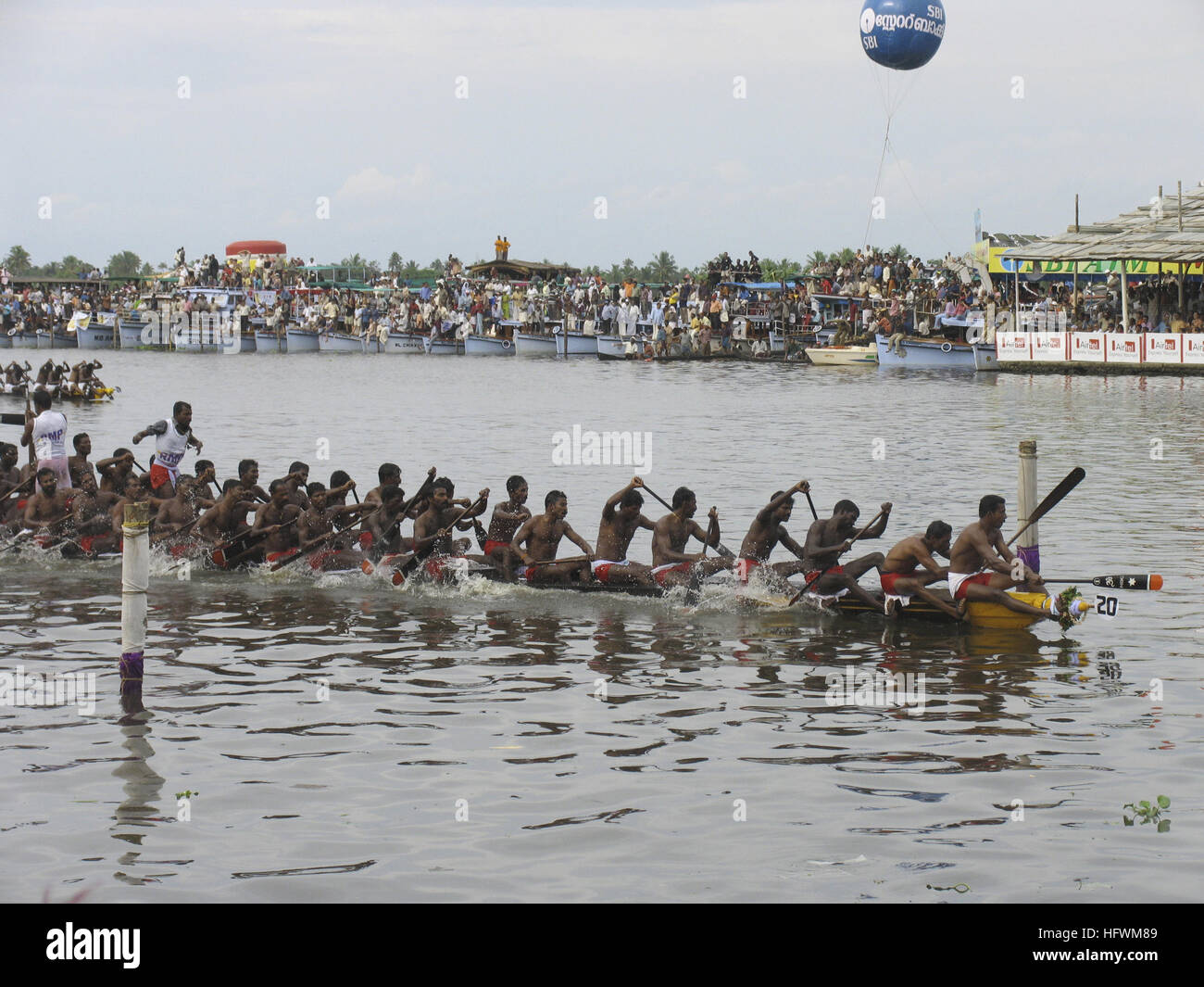 Vallamkali, the traditional snake boat race is the highlight of the ...