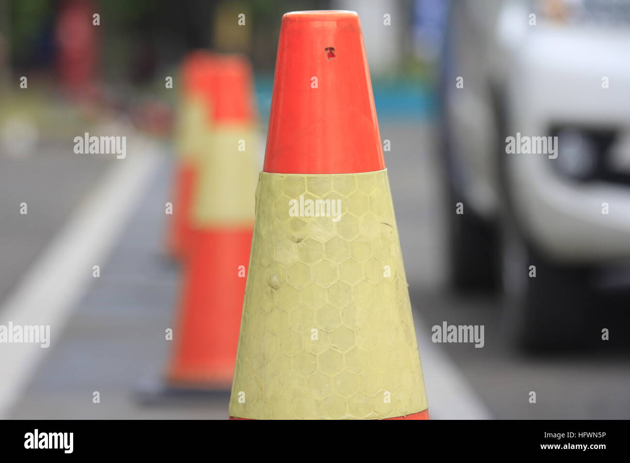 Traffic cone straight rows hi-res stock photography and images - Alamy