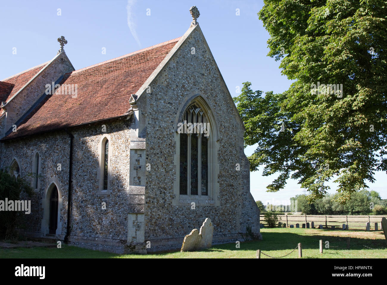 St peters church in ugley hi-res stock photography and images - Alamy