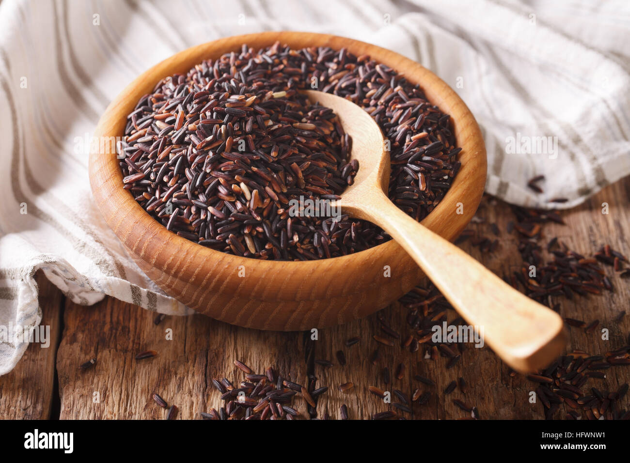 Dark wild rice hi-res stock photography and images - Alamy