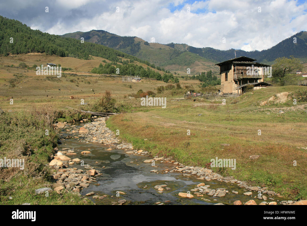 Farmhouse in the countryside around Gangtey in the Phobjika valley ...