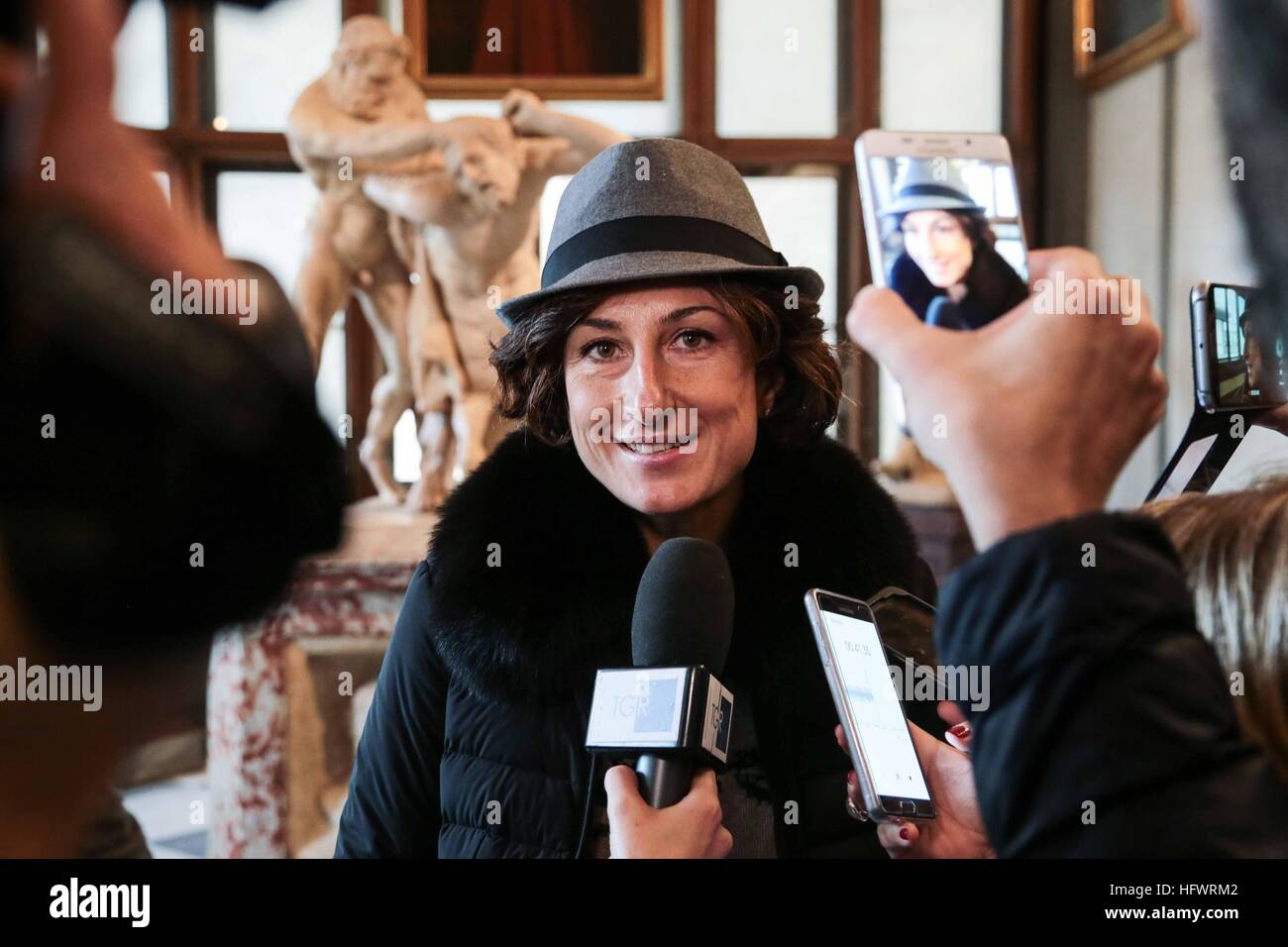 First Lady of Italy Agnese Landini joins visitors to the Uffizi Gallery ...