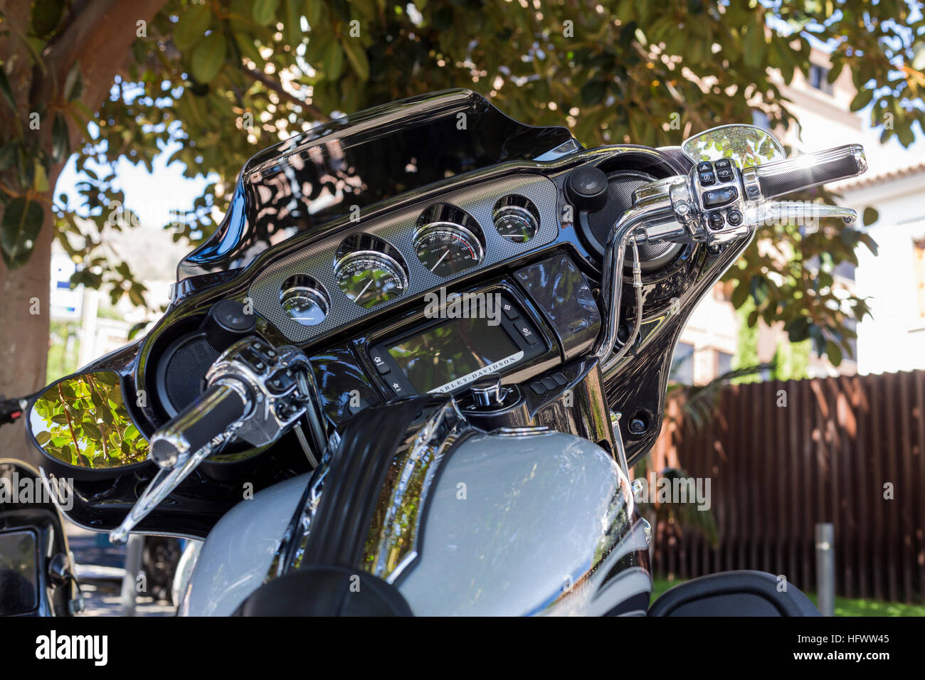 Harley davidson dashboard hi-res stock photography and images - Alamy
