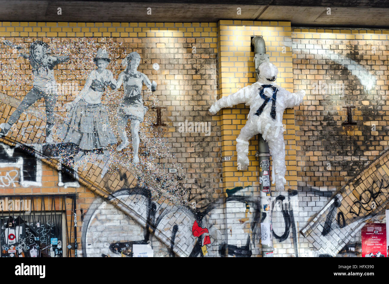 Berlin Graffiti Street Art High Resolution Stock Photography and Images ...