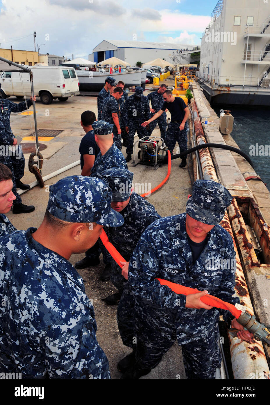 Guam shipyard hi-res stock photography and images - Alamy