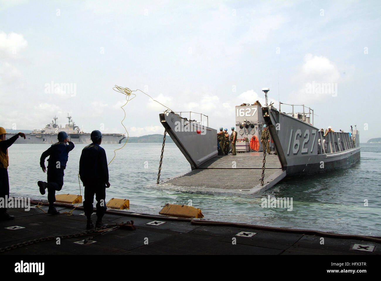 Utility landing craft lcu 1627 hi-res stock photography and images - Alamy