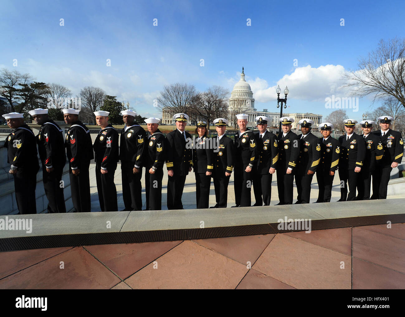 090108-N-7948R-007 WASHINGTON (Jan. 8, 2009) Navy Recruiting CommandÕs ...