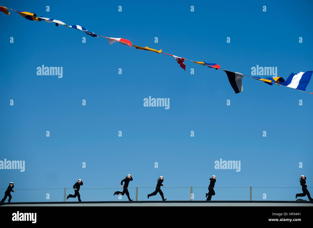 Sailors run across flight hi-res stock photography and images - Alamy