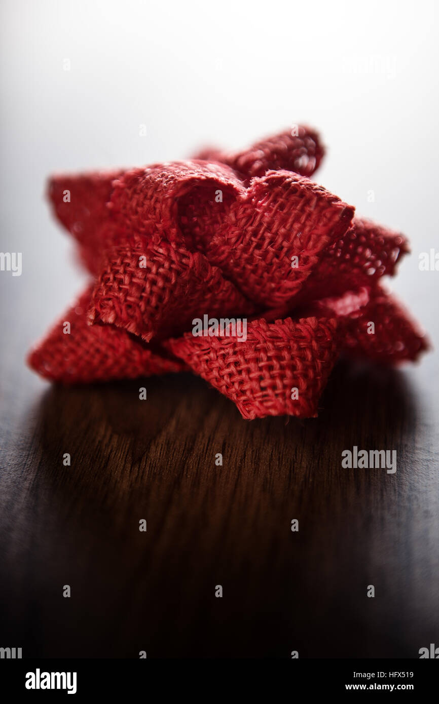 Hessian bow hi-res stock photography and images - Alamy