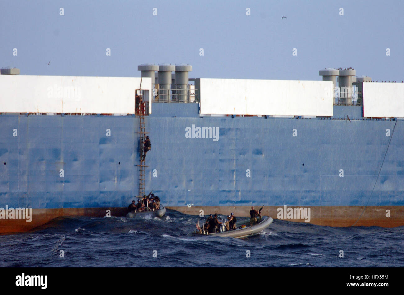 Usns catawba t atf 168 hi-res stock photography and images - Alamy