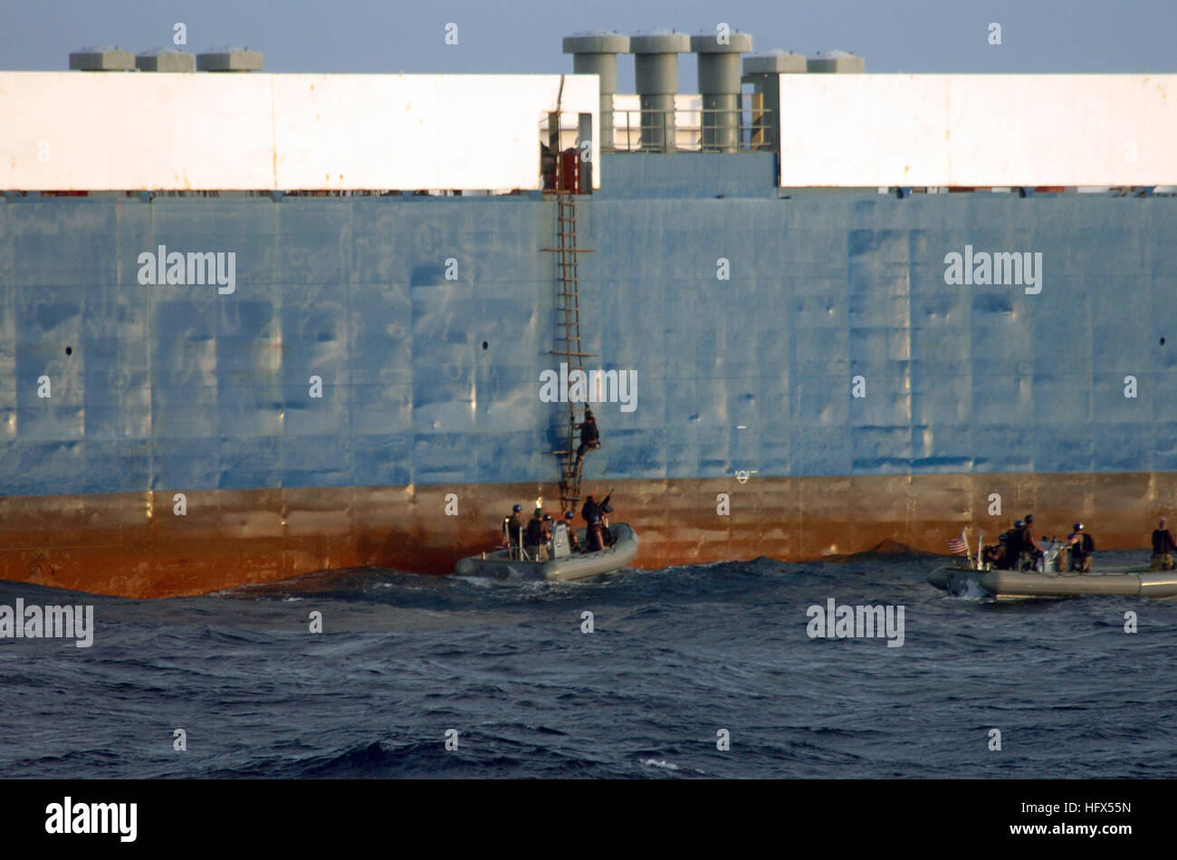 Usns catawba t atf 168 hi-res stock photography and images - Alamy