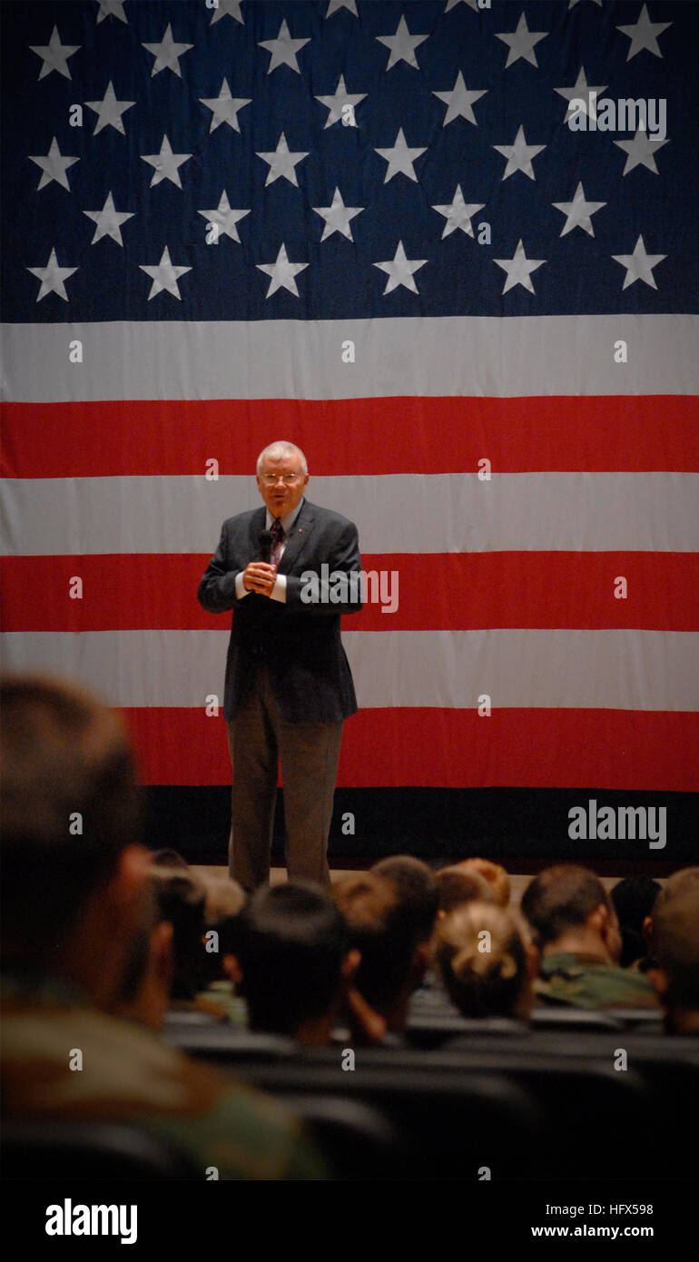 100629-N-7367K-002 GULFPORT, Miss. (June 29, 2010) Former astronaut ...