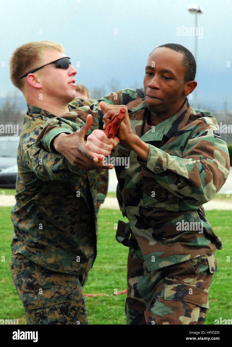 High risk handcuffing techniques hi-res stock photography and images ...