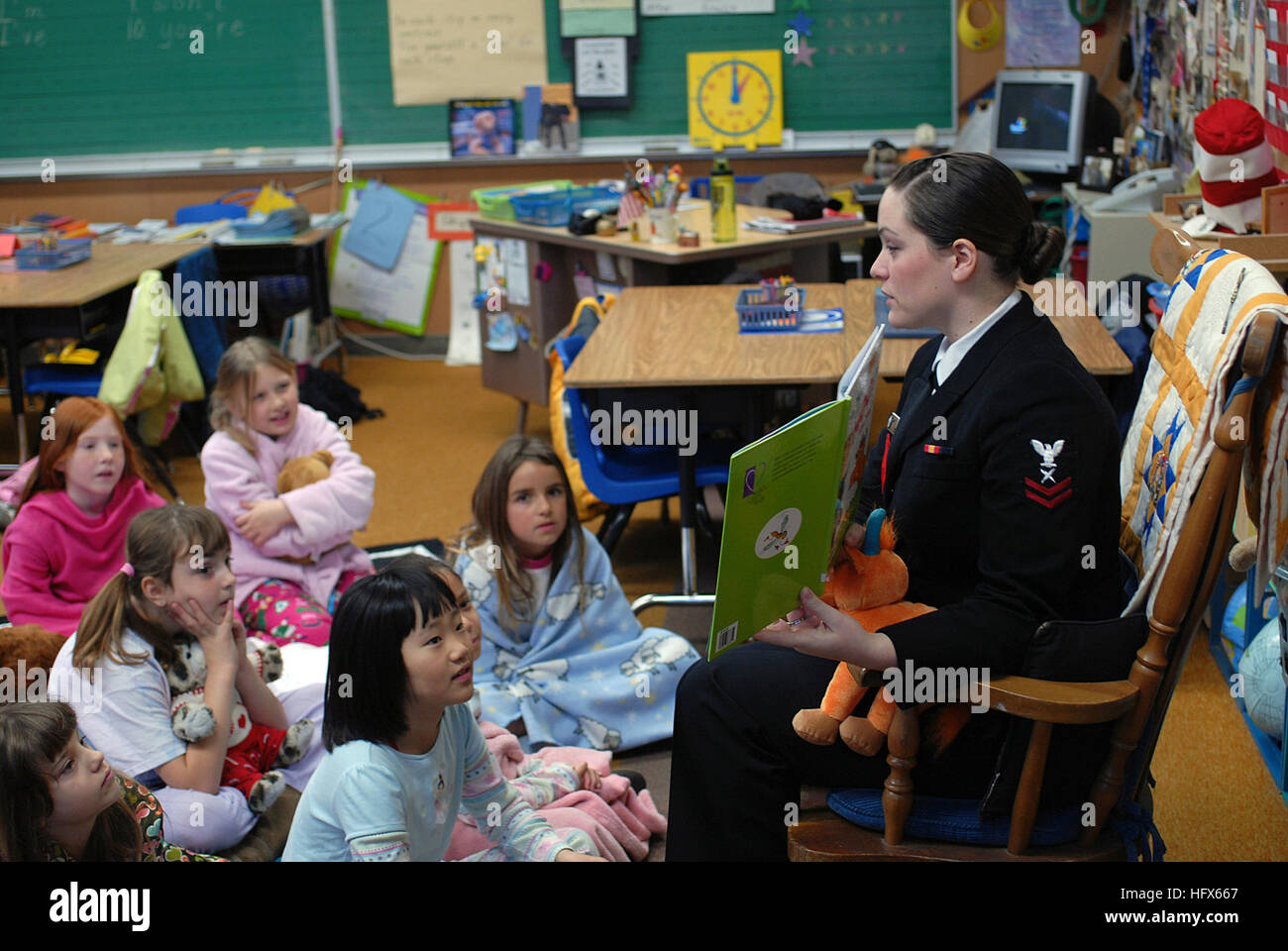 U s navy cryptologic technician interpretive hi-res stock photography ...