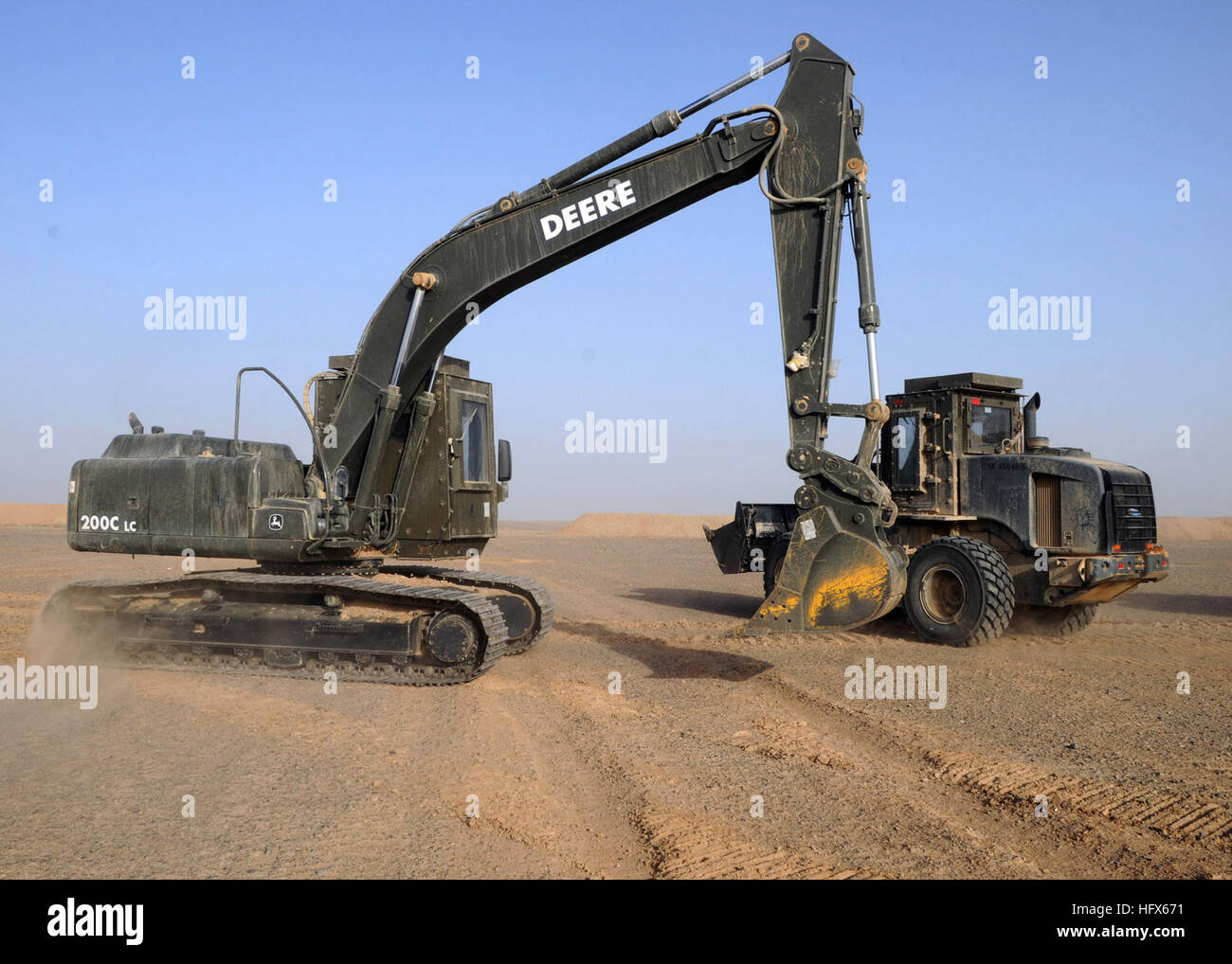 Seabees from Naval Mobile Construction Battalion 7 conduct pre-start ...