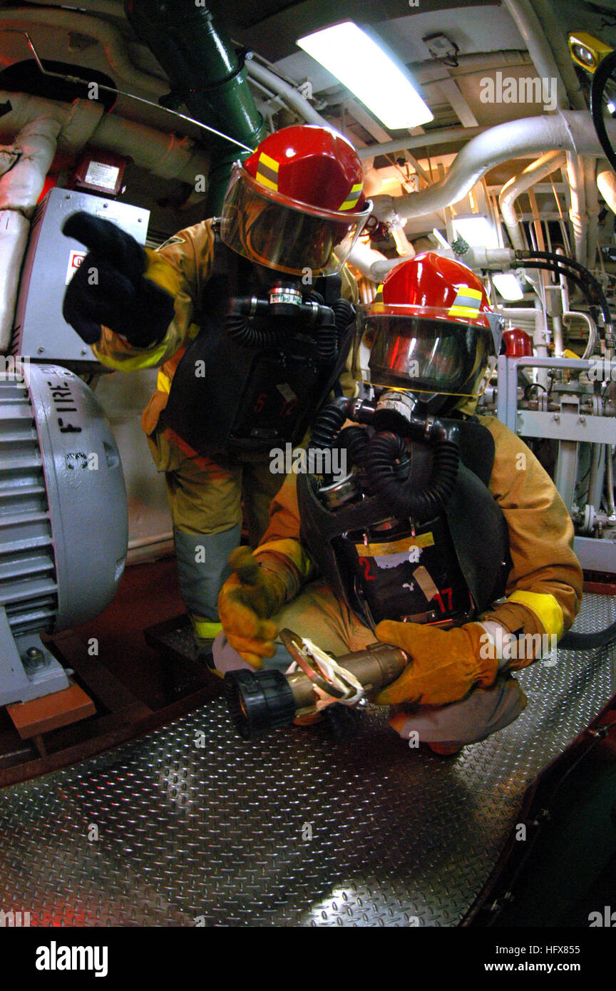 Firefighting teams aboard USS Blue Ridge (LCC 19) conduct Class Bravo ...
