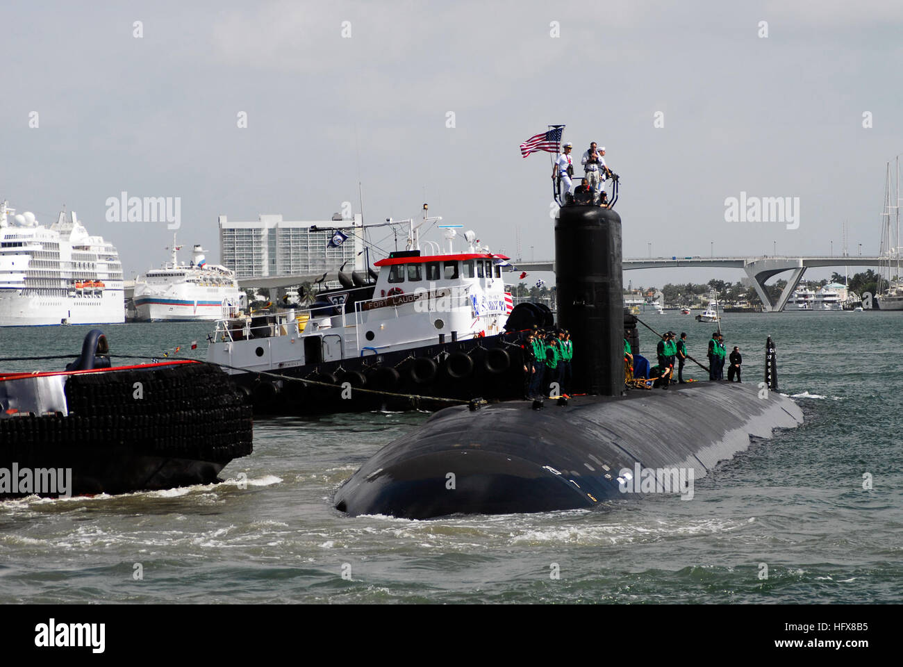 Fast attack submarine uss toledo ssn 769 hi-res stock photography and ...
