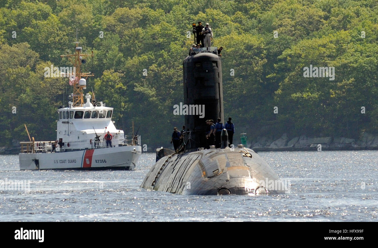 Victoria class submarine hi-res stock photography and images - Alamy