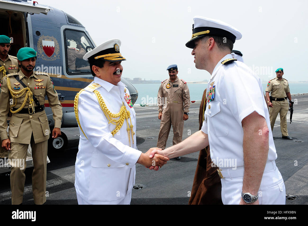 Kingdom of bahrain sea hi-res stock photography and images - Alamy