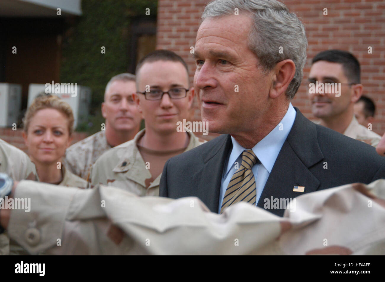 060304-N-7024W-005 Islamabad, Pakistan (March 4, 2006) Ð U.S. President ...