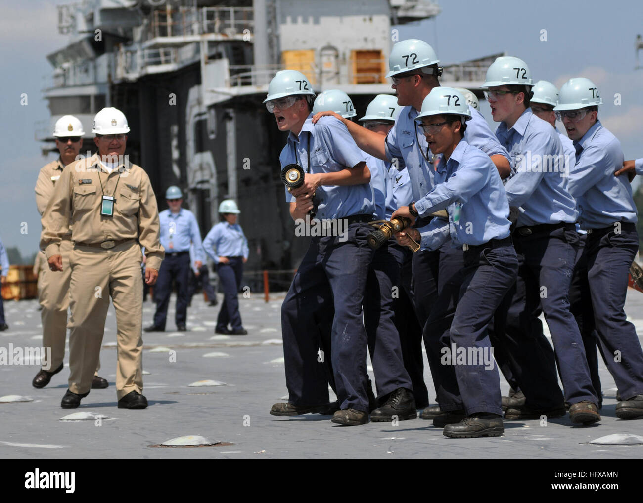 Uss ranger cv 61 hi-res stock photography and images - Alamy