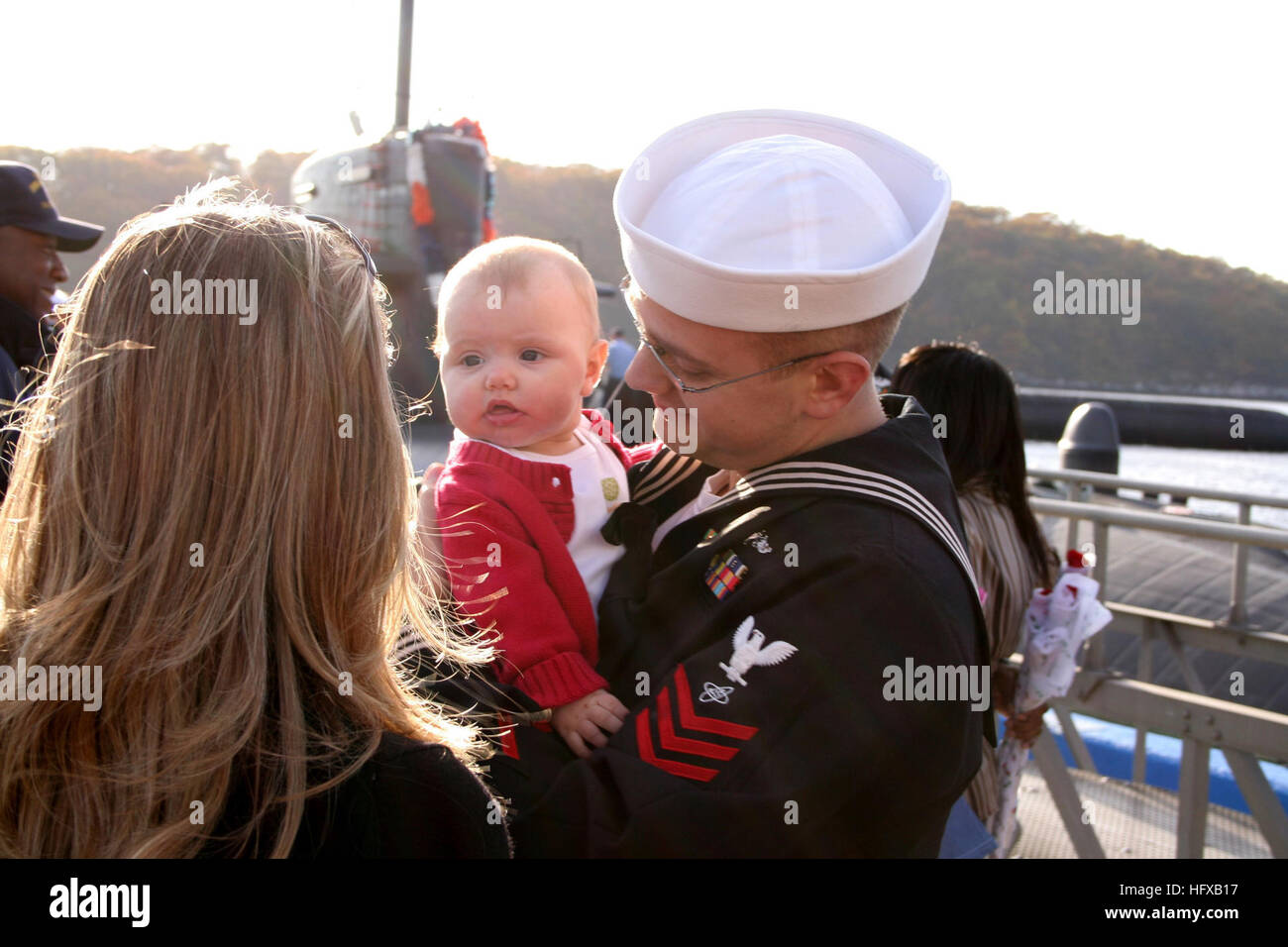 Los angeles class attack submarine uss memphis ssn 691 hi-res stock ...
