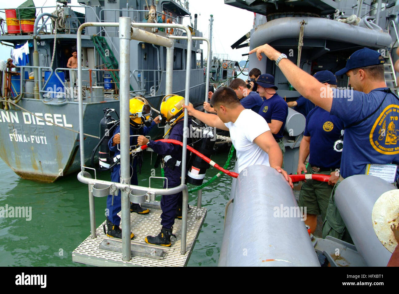 Uss Safeguard Ars 50 High Resolution Stock Photography and Images - Alamy