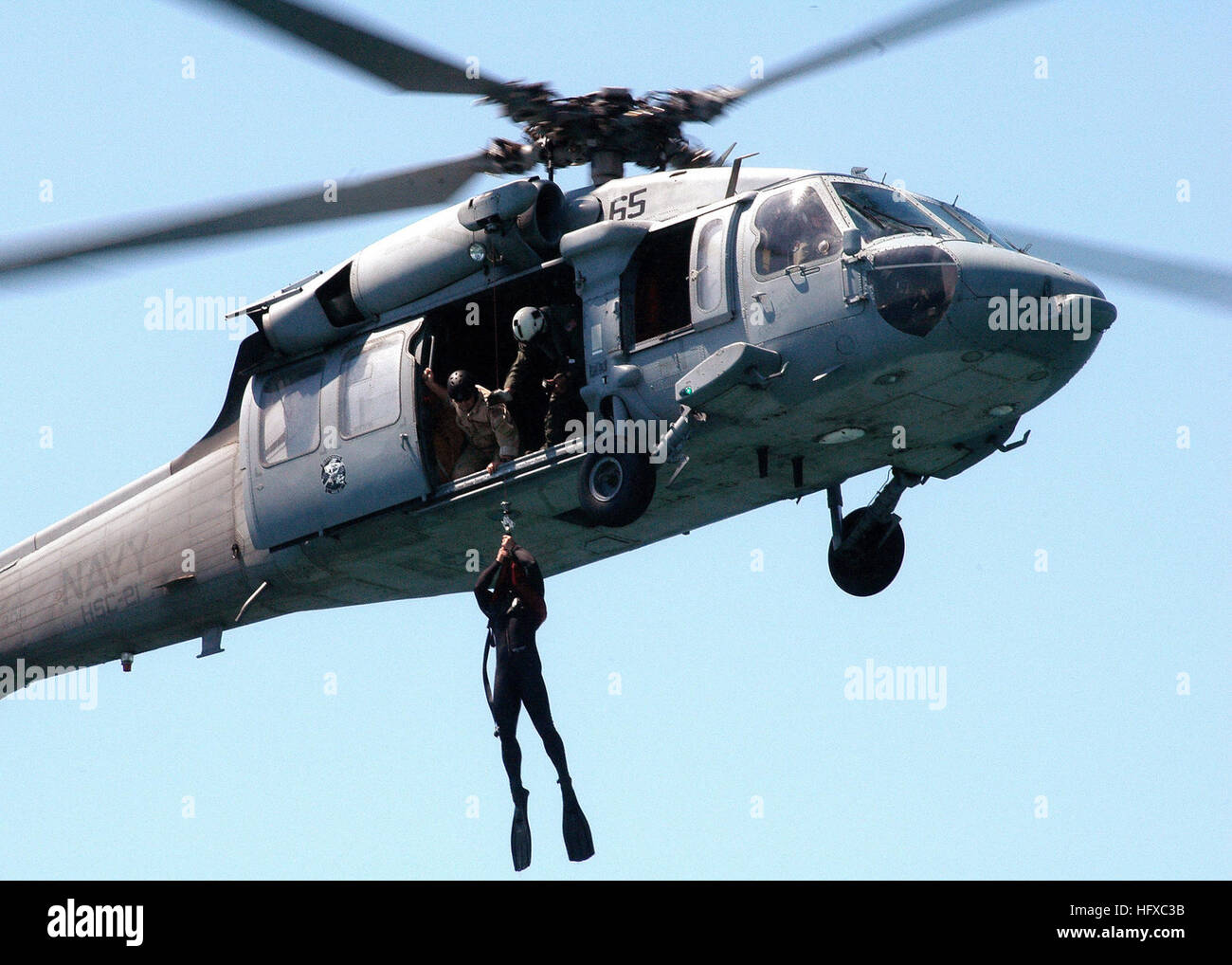 Helo cast operation hi-res stock photography and images - Alamy