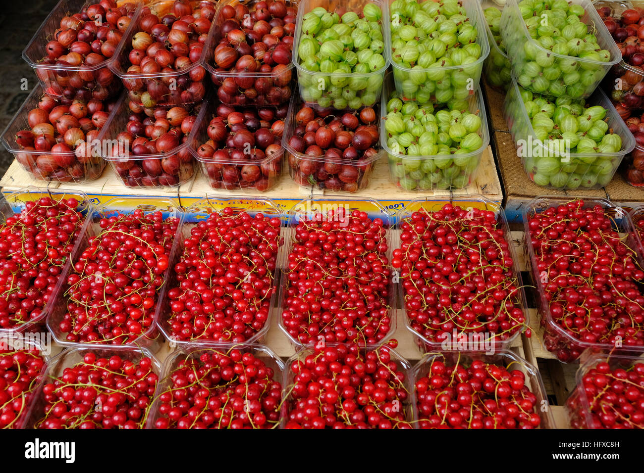 farm market natural summer food Stock Photo - Alamy