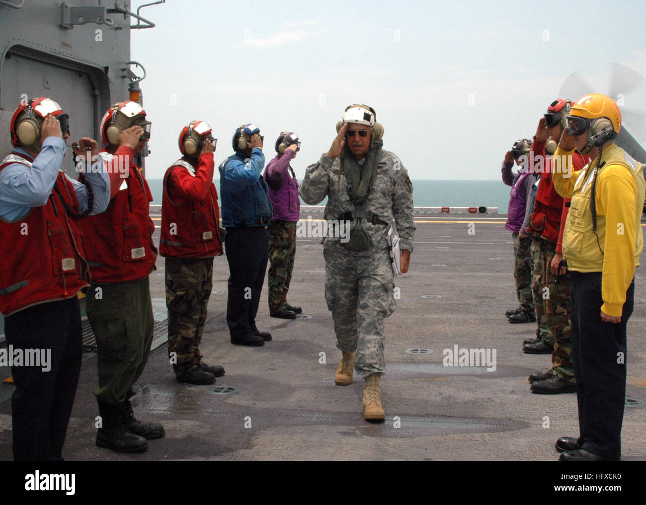 Lt gen russel honore hi-res stock photography and images - Alamy