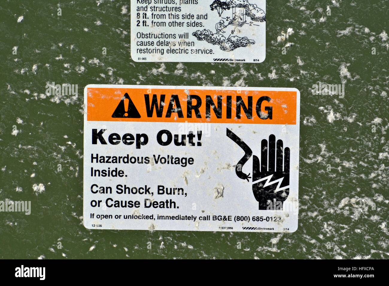 A warning keep out sign on an electrical box Stock Photo - Alamy