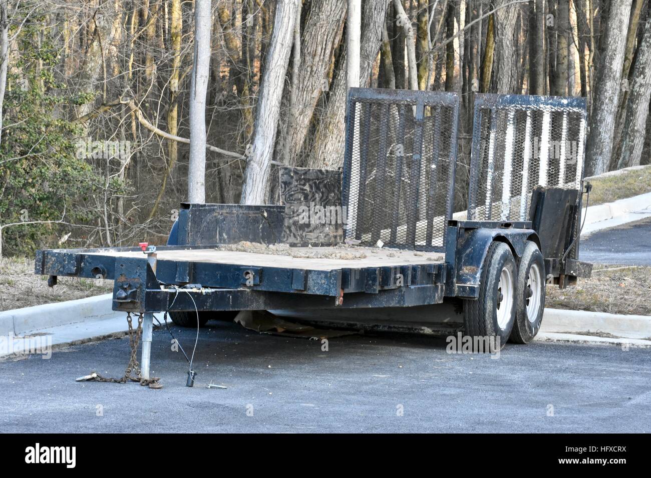Flatbed trailer hi-res stock photography and images - Alamy