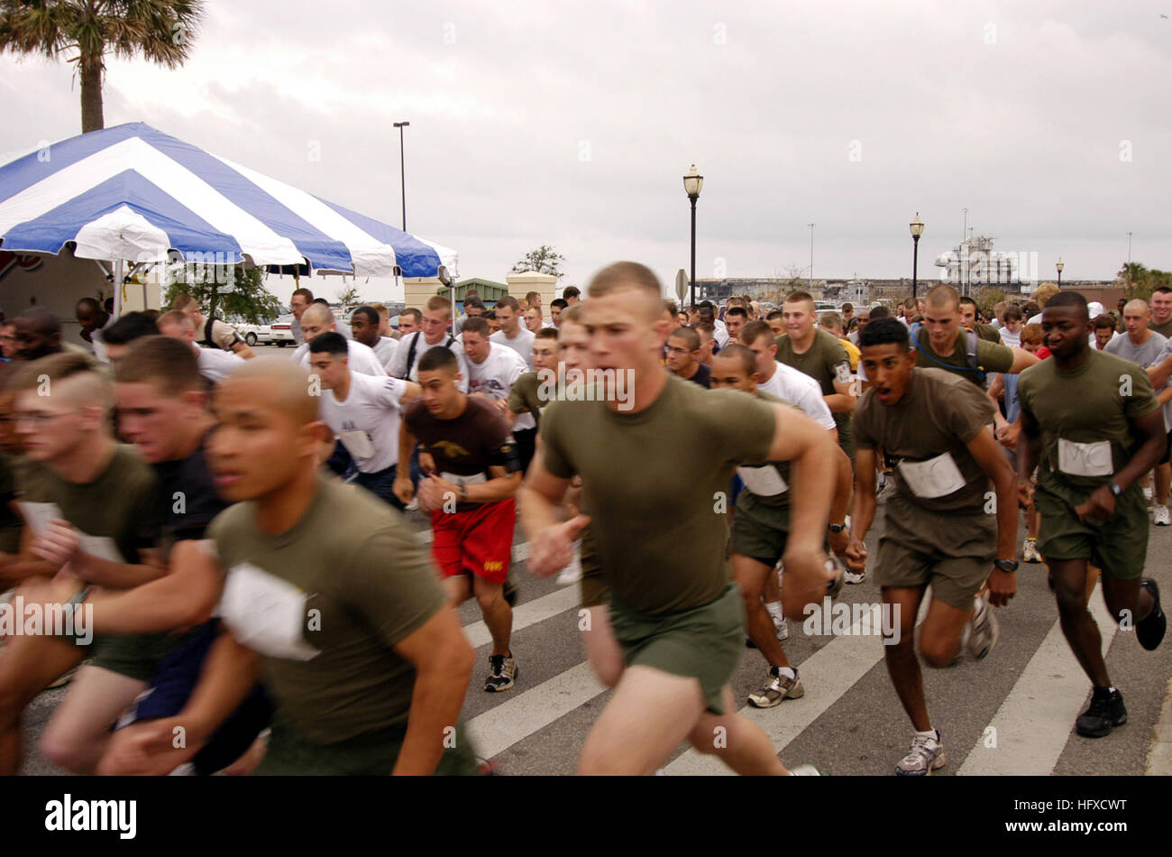 Military mwr hi-res stock photography and images - Alamy
