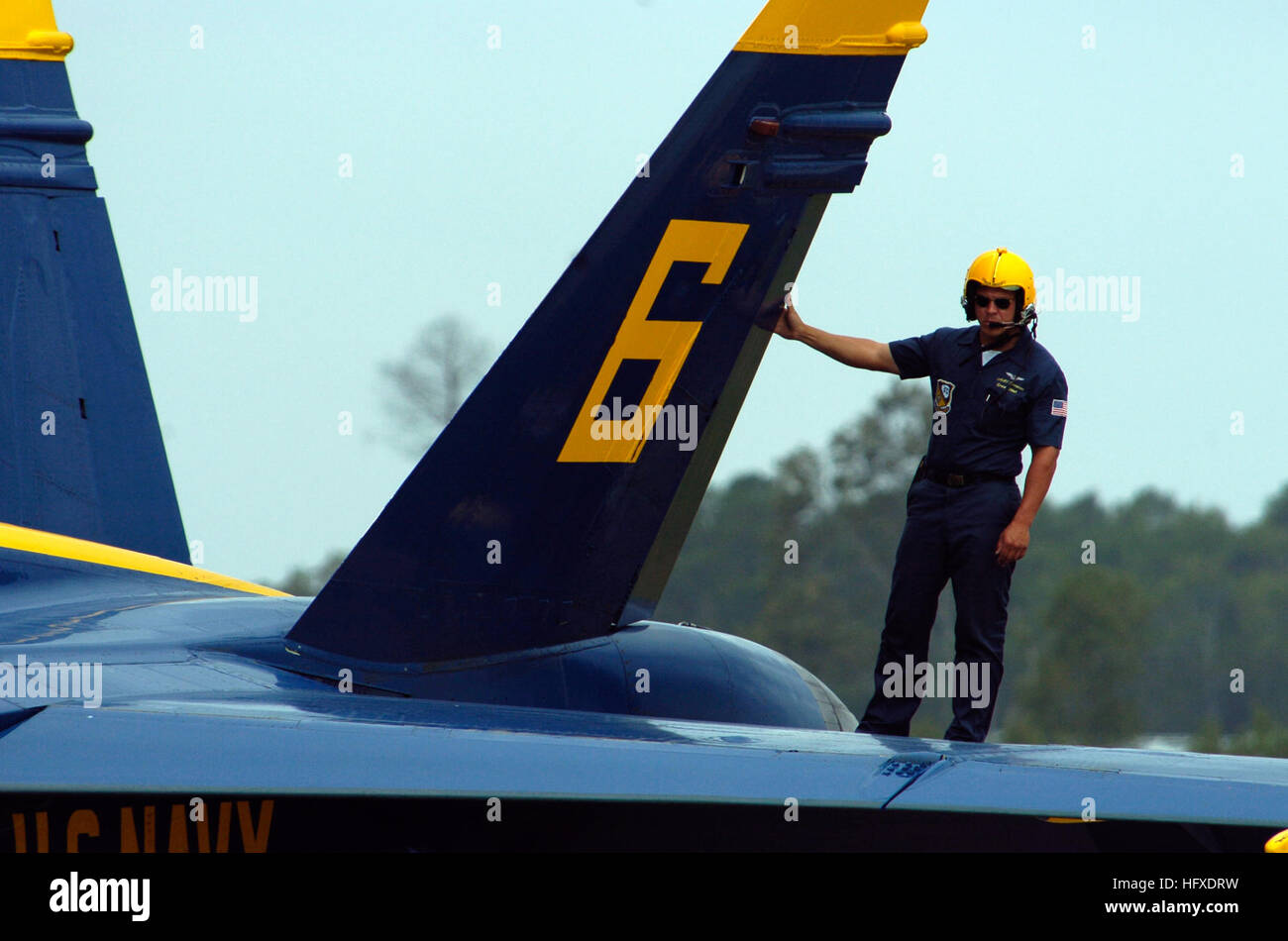 Engine run up hi-res stock photography and images - Alamy