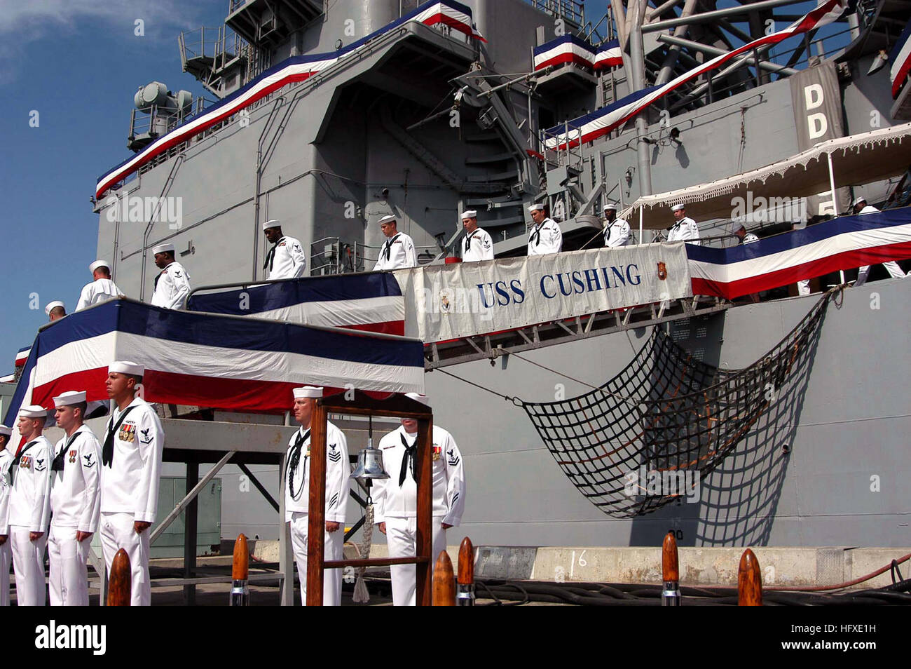 Spruance class destroyer hi-res stock photography and images - Alamy