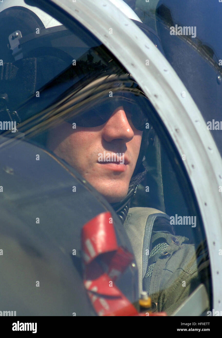 U s navy released naval aviator hi-res stock photography and images - Alamy