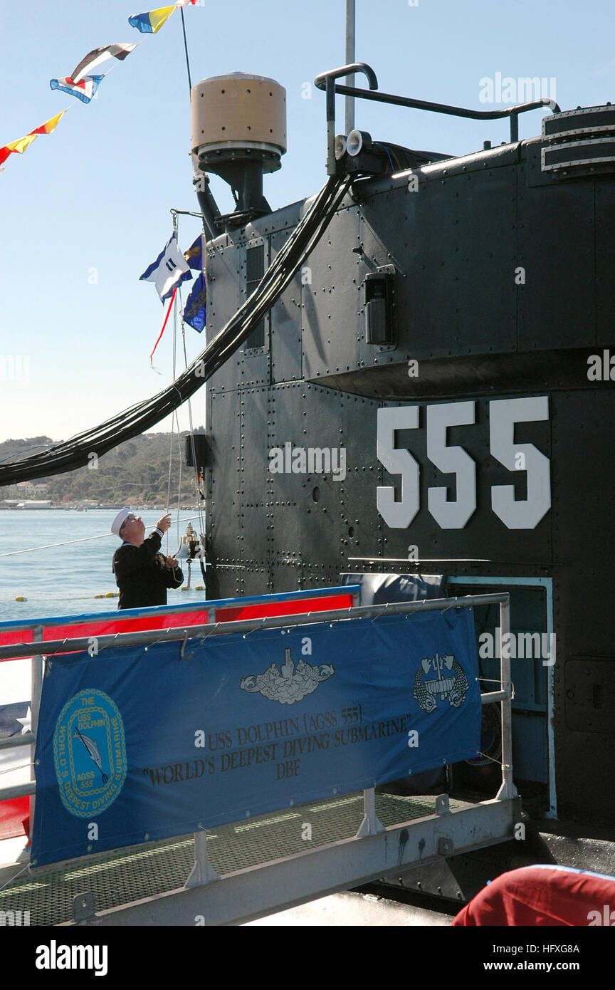 Uss dolphin submarine hi-res stock photography and images - Alamy