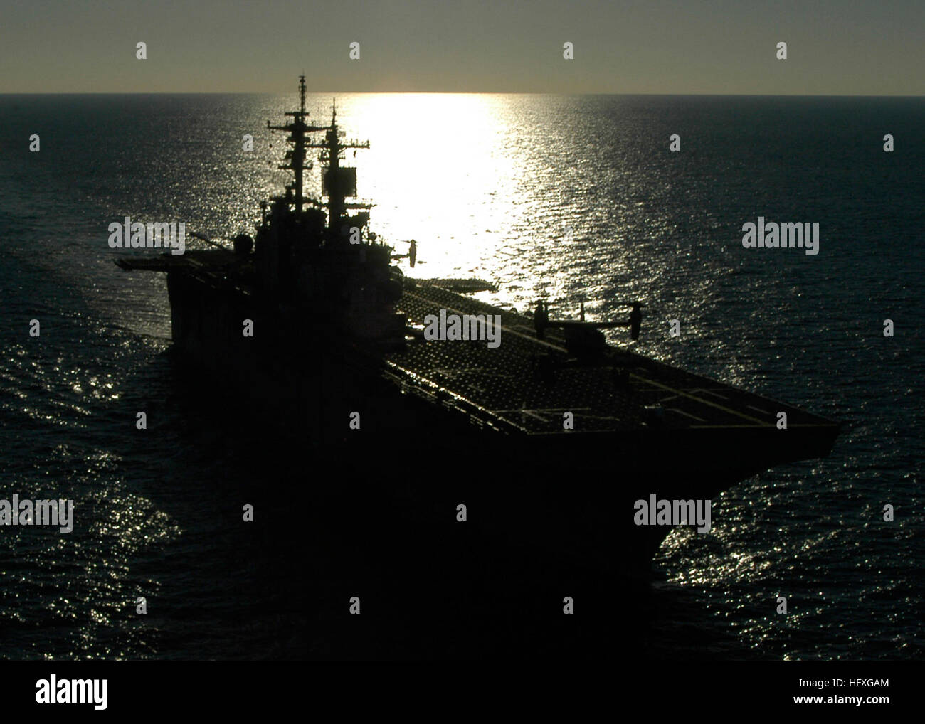 Starboard side view aircraft hi-res stock photography and images - Alamy
